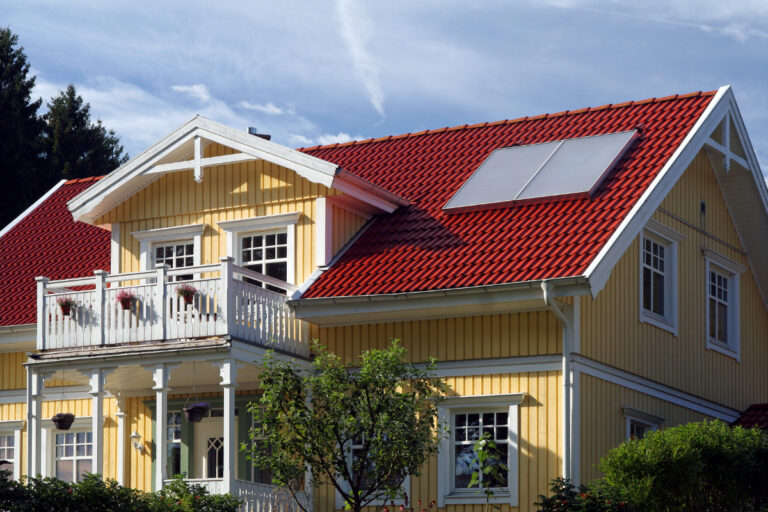 13 Colors to Paint a House With Red Roof (With Images)