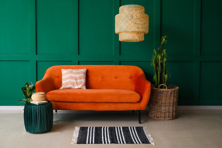 21 Top Colors That Go With Green (Combinations With Images)