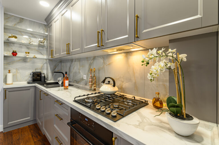 13 Stylish Hardware Colors To Complement Gray Cabinets
