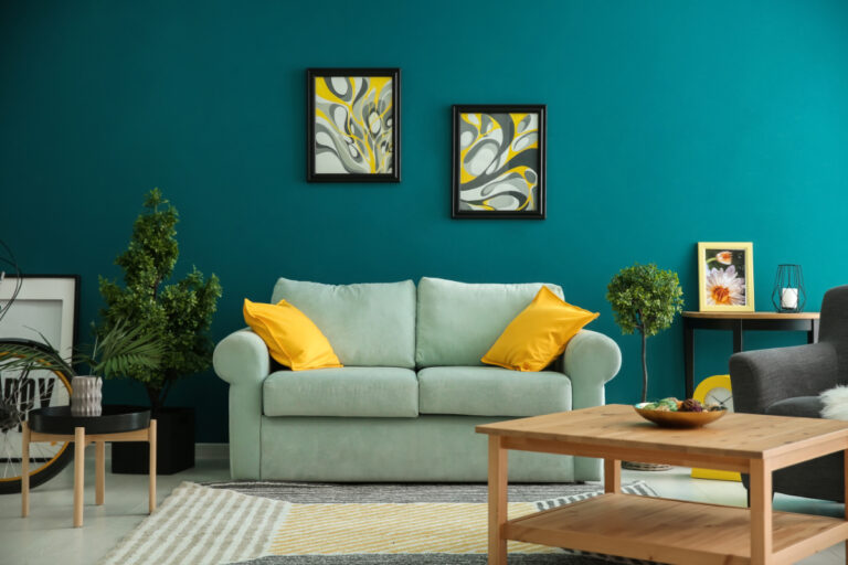 21 Top Colors That Go With Green (Combinations With Images)