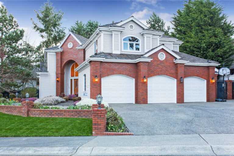 25+ Types of Garages (Layouts, Pros & Cons, Costs, and More)