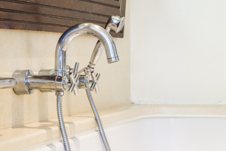22 Types of Bathtub Faucets (Materials & Costs With Images)