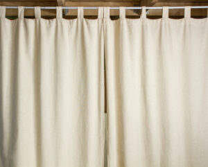 33 Common Types of Curtains (Guide With Pictures)
