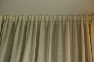 33 Common Types of Curtains (Guide With Pictures)